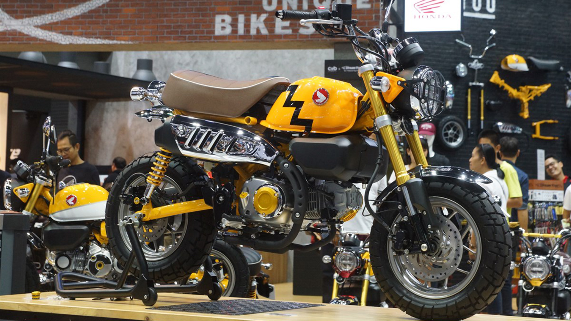 MONKEY125 for JACK FAN CHAN special – G-craft ASIA